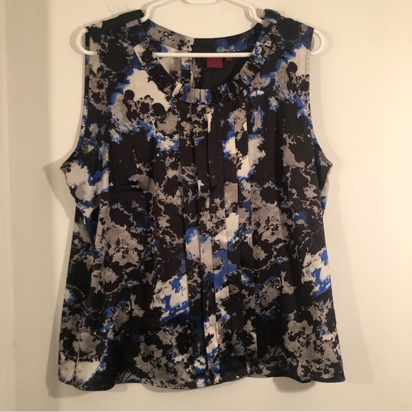 212 Collection | Tops | 22 Collection Top Sleeveless With Pleated ...